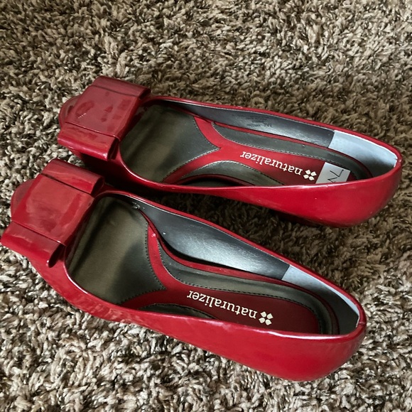 Naturalizer | Shoes | Naturalizer Red Flats With Bow Accent | Poshmark